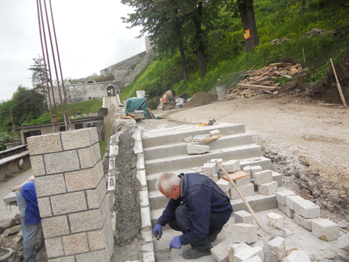Radovi na prilazu za Stari grad Tešanj - Općina Tešanj